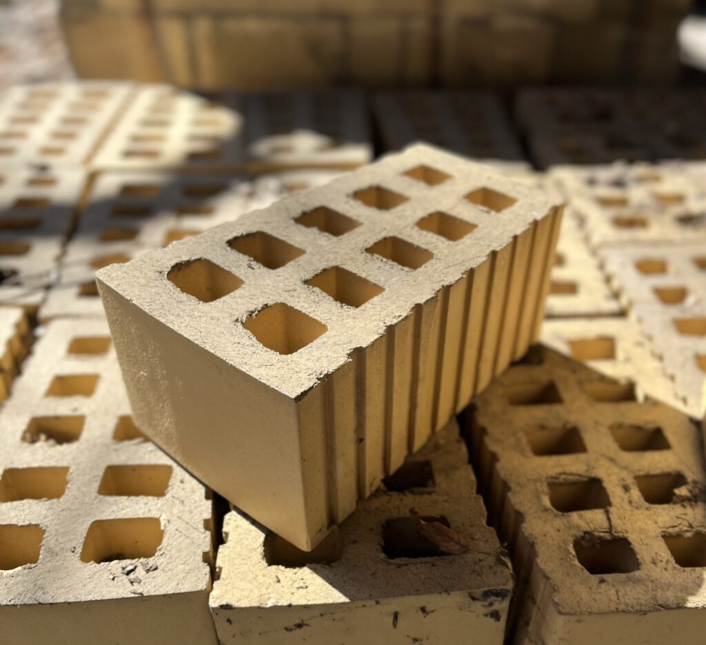 Radial Brick 10 Hole Buff – Continental Clay Company