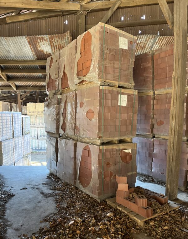 Radial Brick (A Block) Red – Continental Clay Company